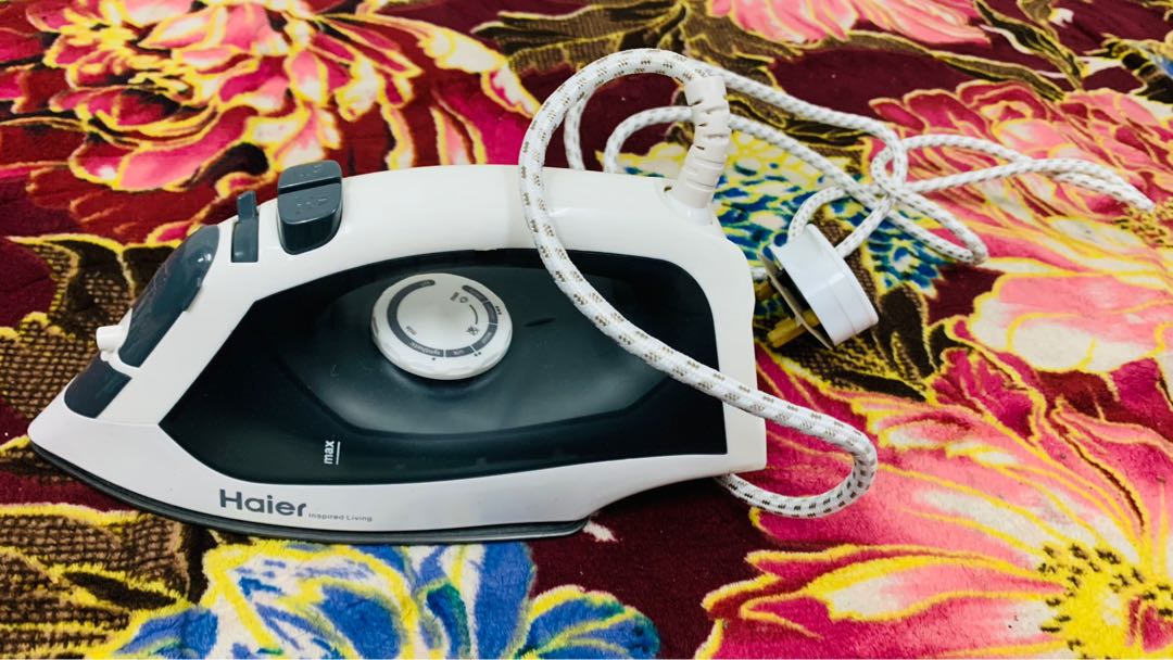 Haier Iron, Furniture & Home Living, Furniture, TV Consoles on Carousell