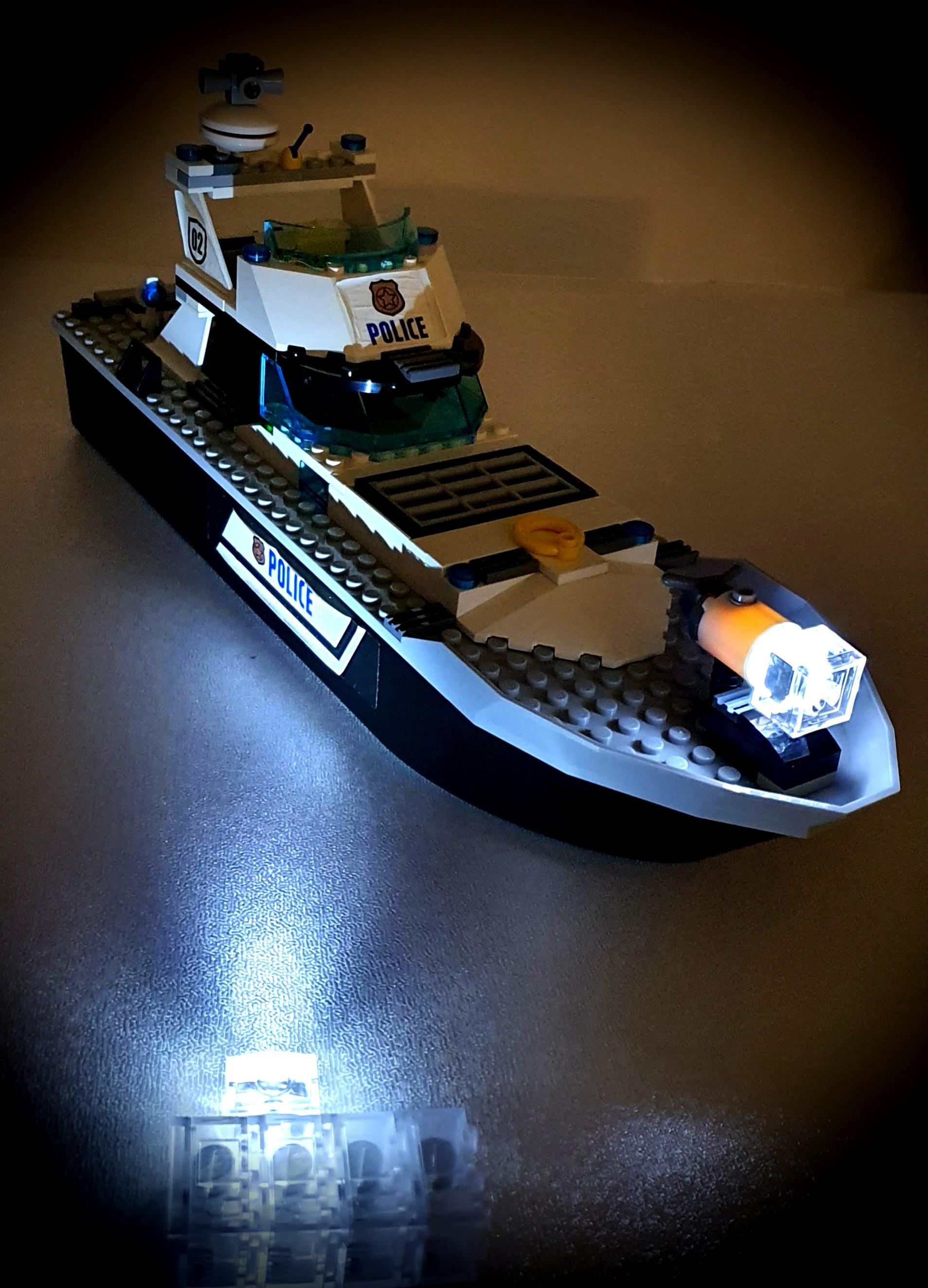 Lego Light bricks (White static) 2x2, Hobbies & Toys, Toys & Games on ...