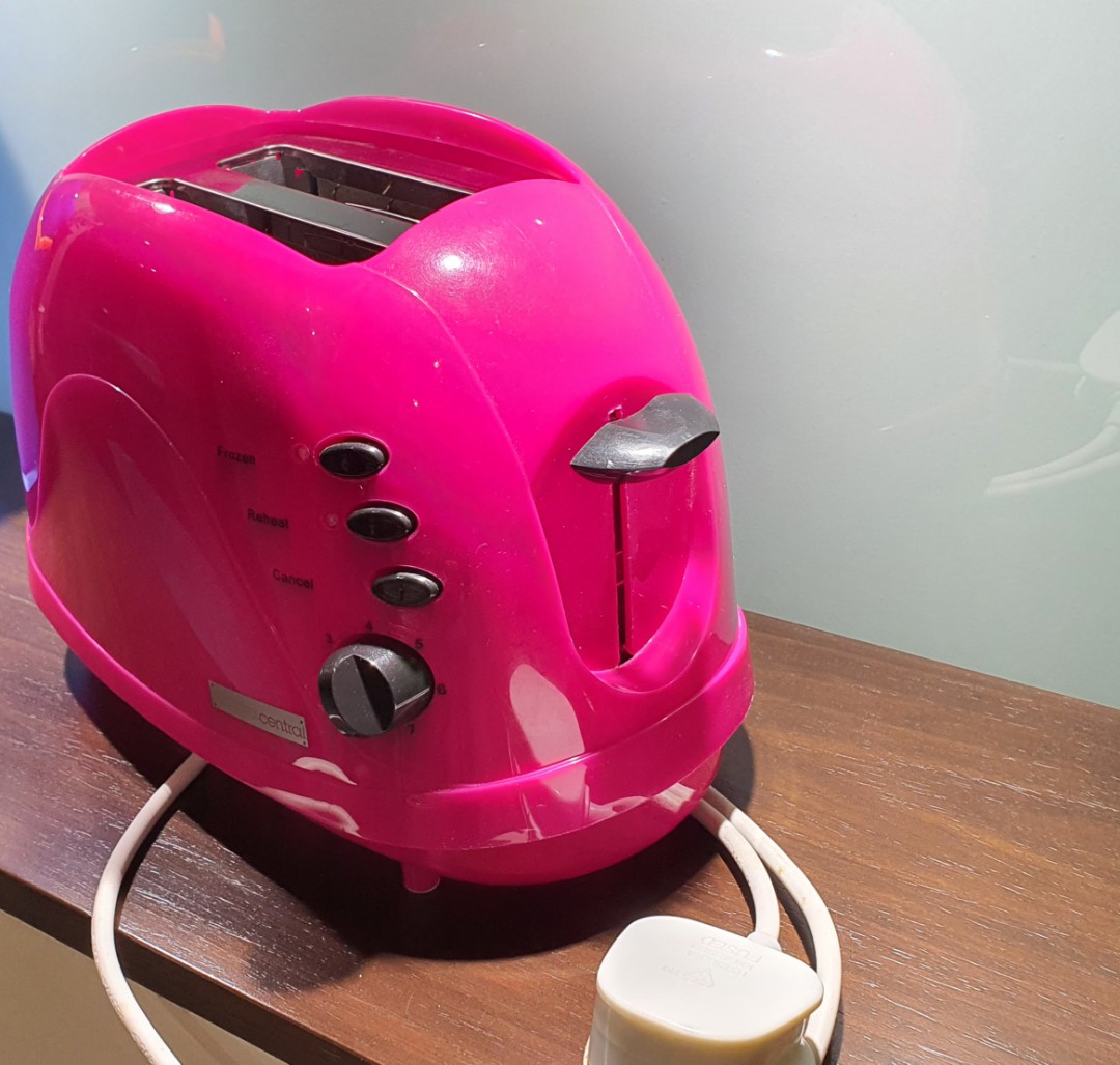 Bread toaster - heart shaped toast, TV & Home Appliances, Kitchen ...