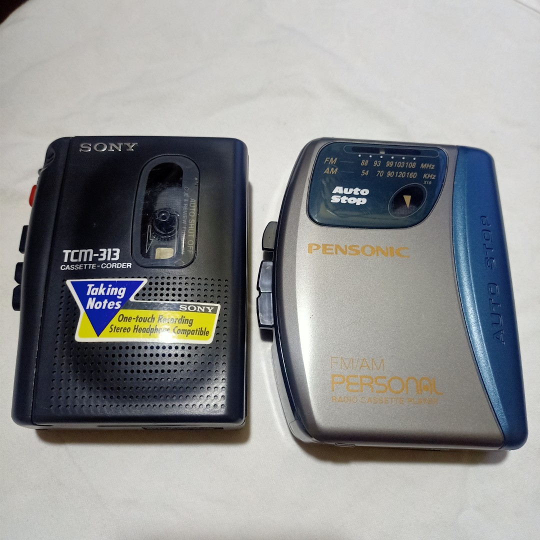 Sony Walkman TCM-313 Cassette Corder & Pensonic FM/AM Personal Radio ...