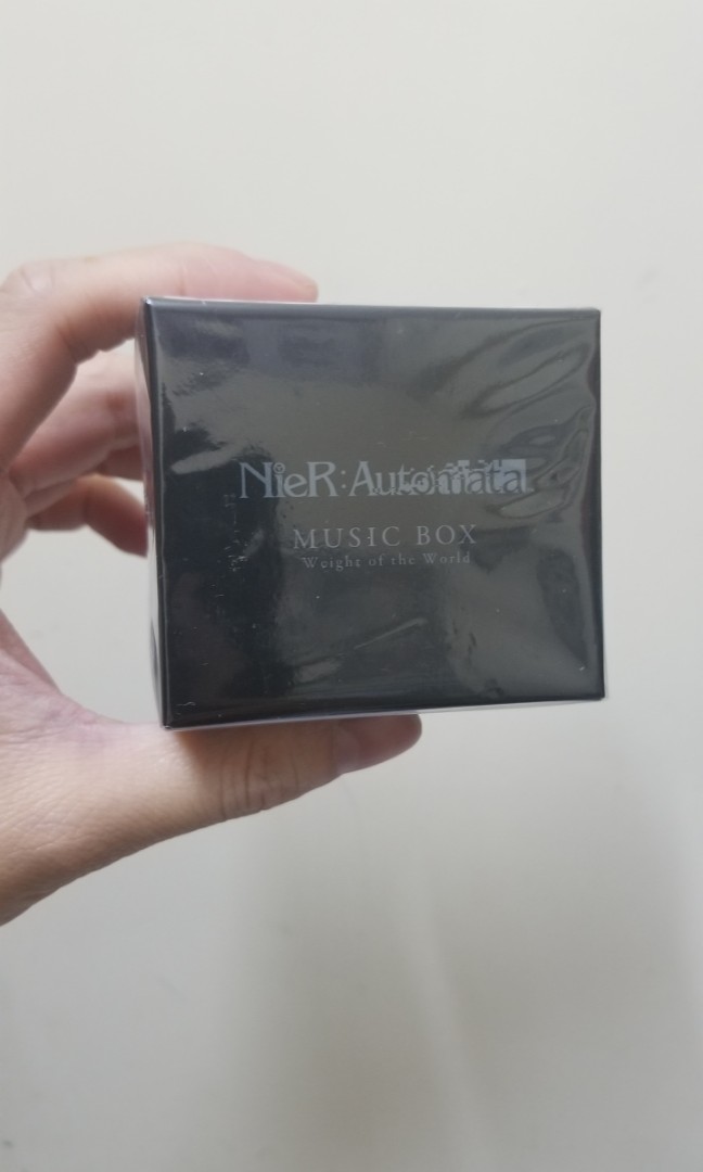 Square Enix 日本 官方 原裝 Nier 音樂盒 Music Box Weight of the world, 玩具 & 遊戲類 ...
