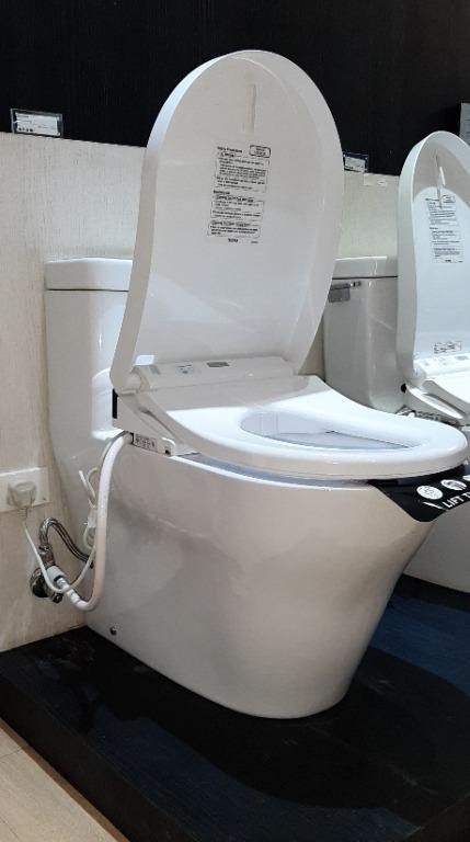 TOTO -Water Closet One-piece/Close Coupled, Furniture & Home Living ...