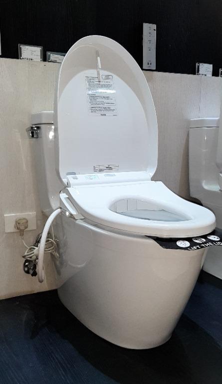 TOTO -Water Closet One-piece/Close Coupled, Furniture & Home Living ...