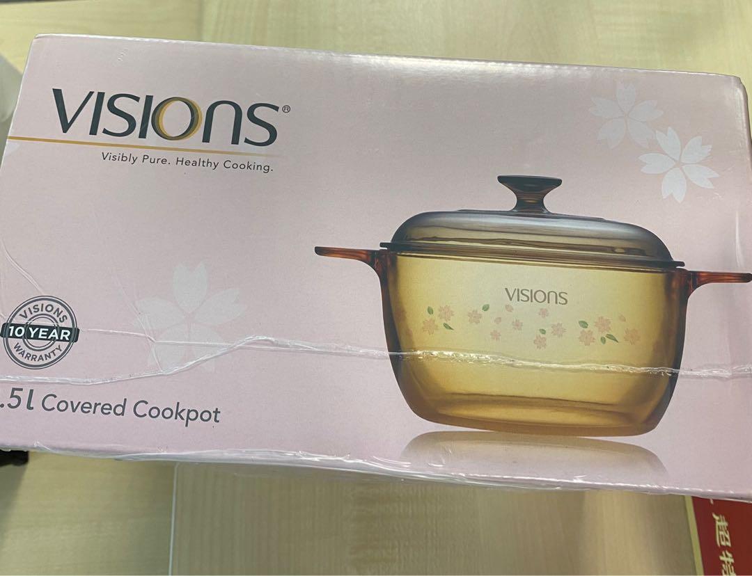 Visions 2.5l covered cooking pot, Furniture & Home Living, Kitchenware ...