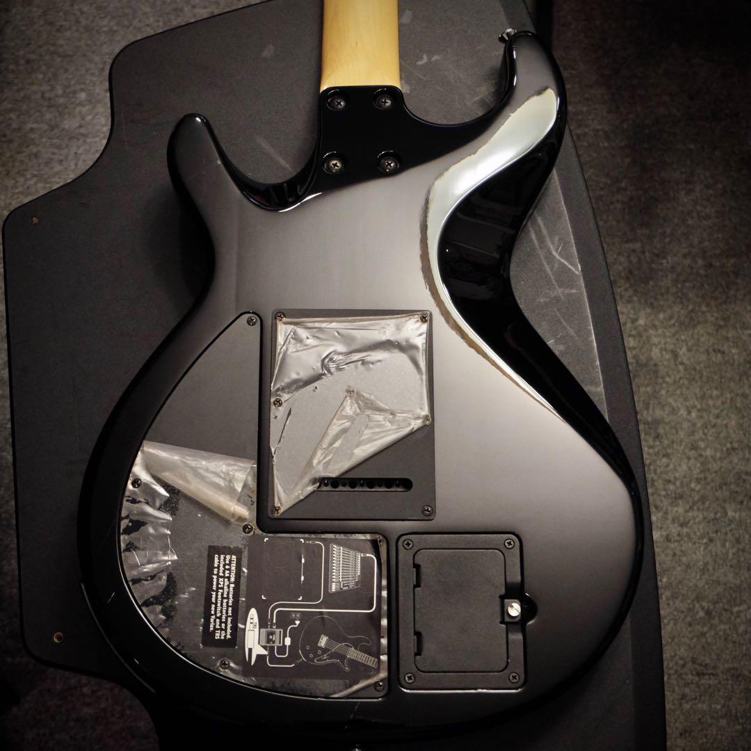 Line6 Variax 700 black, Hobbies & Toys, Music & Media, Musical ...