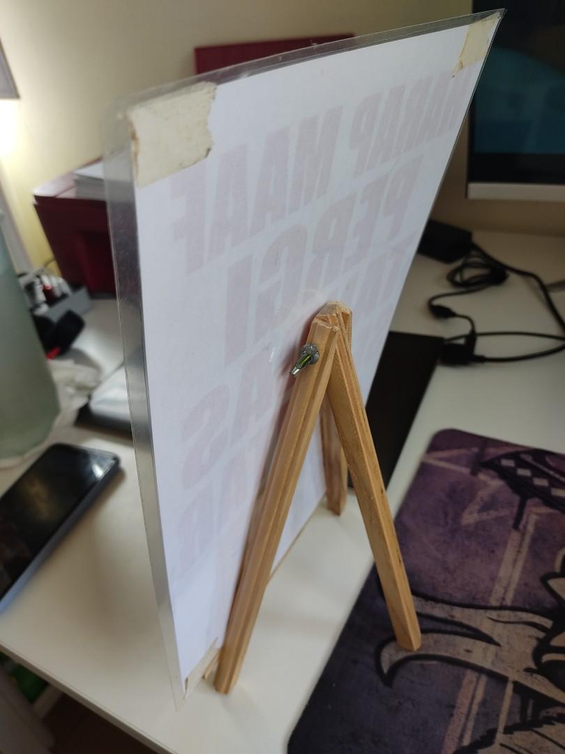 Pergi Tandas Sebentar Sign with Stand, Hobbies & Toys, Stationery ...