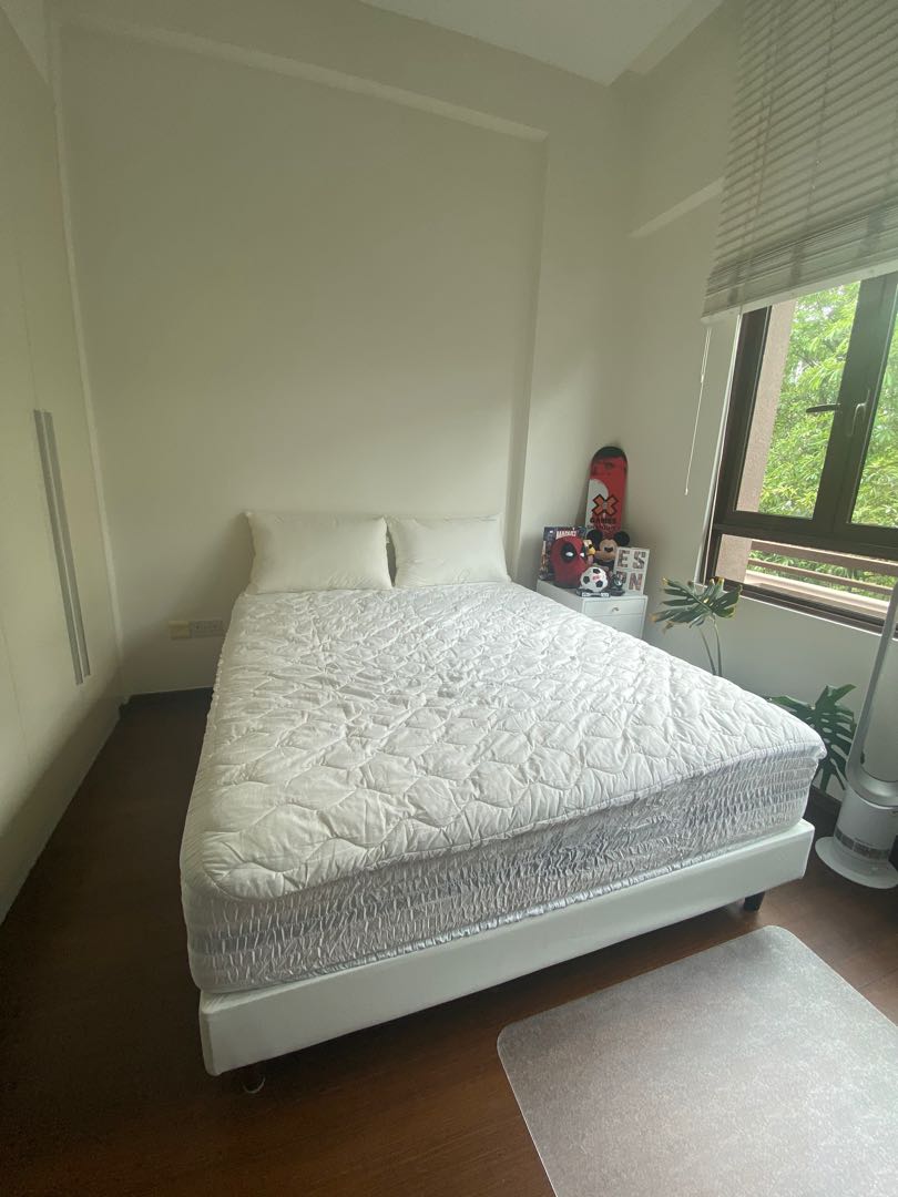 Simmons Beautyrest Queen - Millenium mattress and bed, Furniture & Home ...