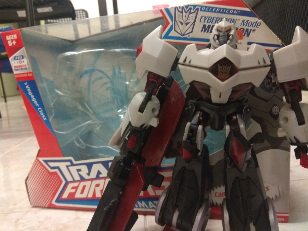 Transformers Animated Megatron Deluxe Class, Hobbies & Toys, Toys ...