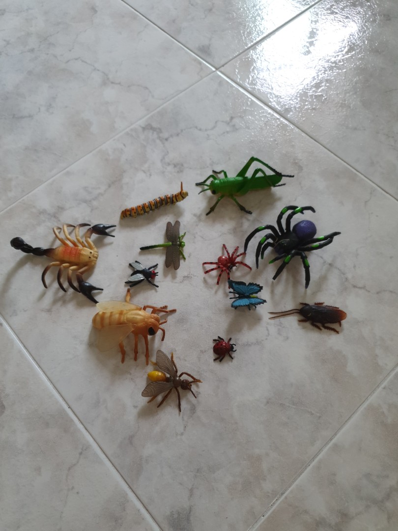 12 piece insect toy figurine bee cockroach fly scorpion wasp ...
