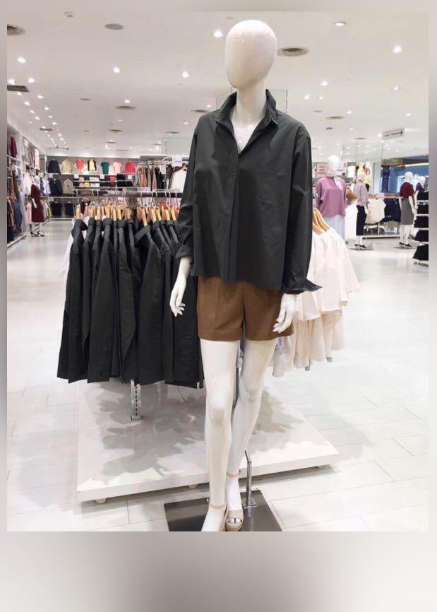 (Nett) NEW! Kemeja Putih Uniqlo / Kemeja Uniqlo Putih / Kemeja ... (Nett) NEW! Kemeja Putih Uniqlo / Kemeja Uniqlo Putih / Kemeja ...
