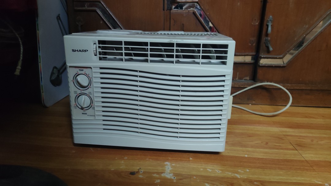 SHARP AIRCON .5HP, TV & Home Appliances, Air Conditioning and Heating ...