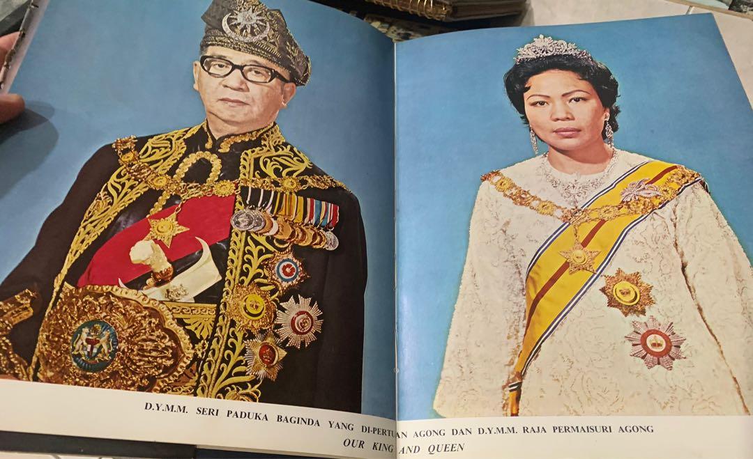 Vintage Malaysia Merdeka Book, Hobbies & Toys, Collectibles ...