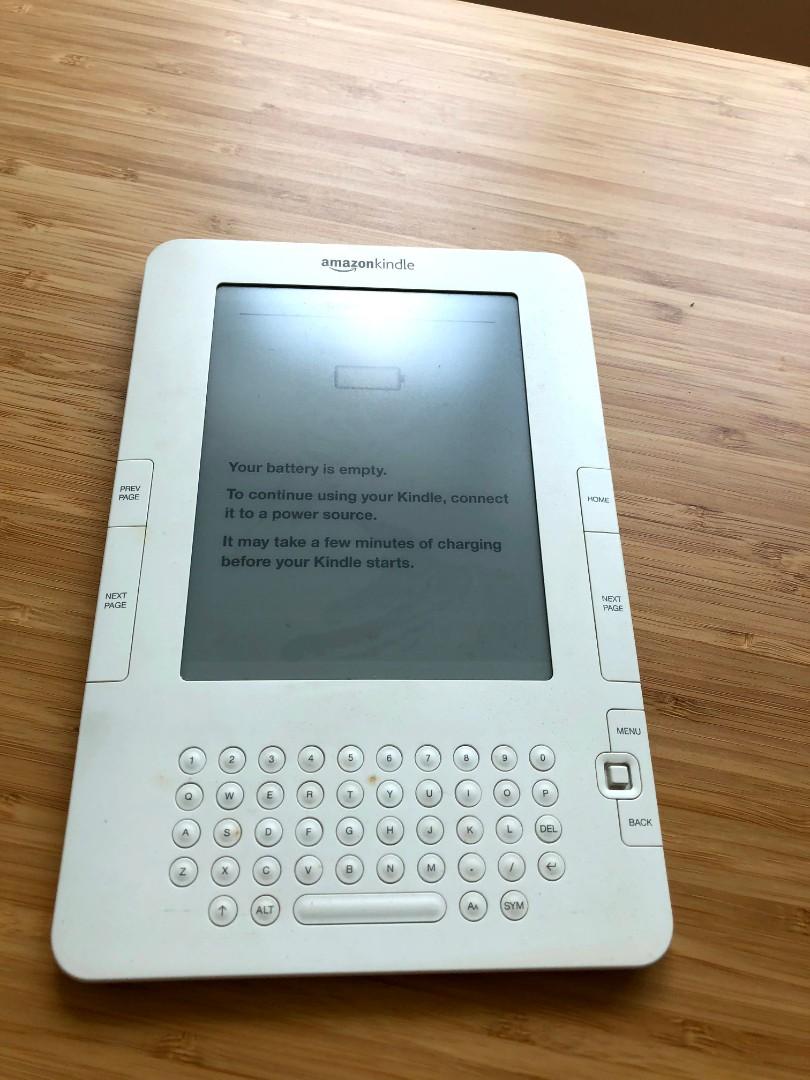 Amazon Kindle Gen2, Mobile Phones & Gadgets, Tablets, iPad on Carousell