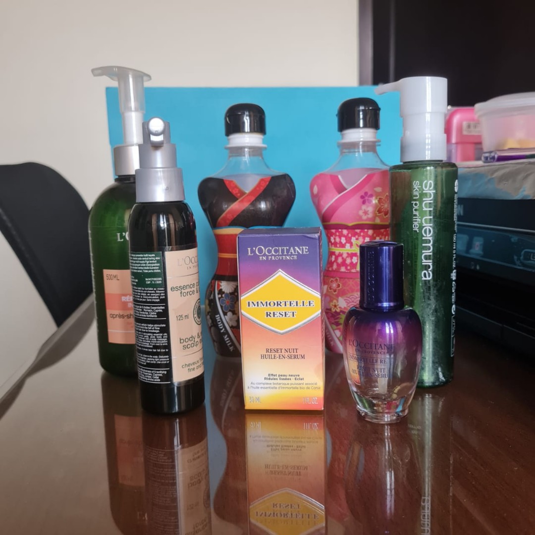 Botol kosong, Kesehatan & Kecantikan, Rias Wajah di Carousell