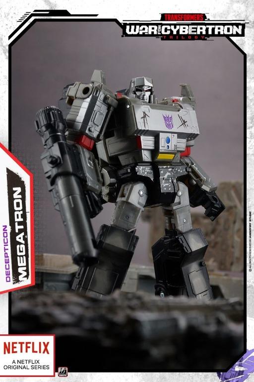 Transformers War For Cybertron Netflix Voyager Class Megatron with ...