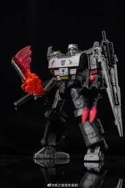 Transformers War For Cybertron Netflix Voyager Class Megatron with ...