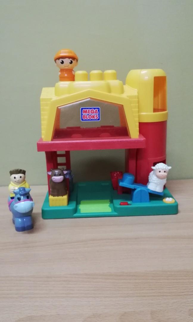 Mega Bloks Farm Playset, Hobbies & Toys, Toys & Games on Carousell