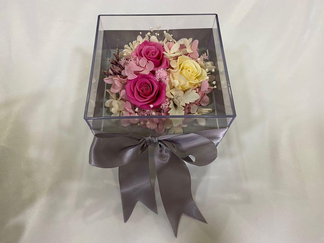 preserved roses acrylic case, Hobbies & Toys, Stationery & Craft ...