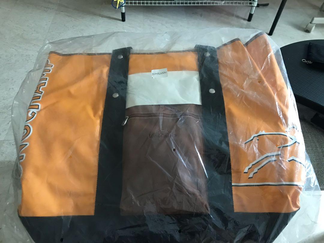 Longchamp beach XXl bag, Luxury, Bags & Wallets on Carousell