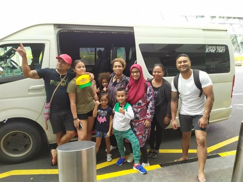 Mini bus with driver, Cars, Car Rental on Carousell