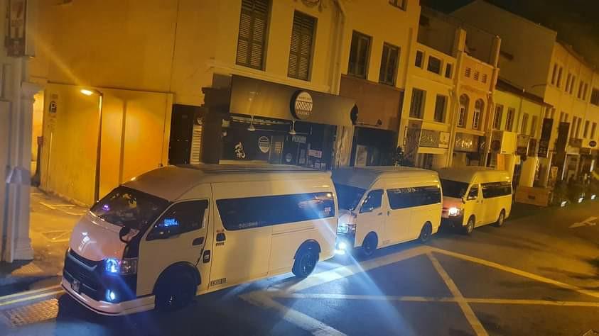 Mini bus with driver, Cars, Car Rental on Carousell