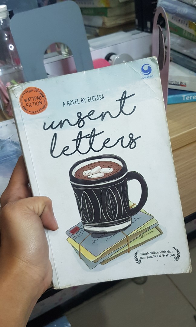 NOVEL Unsent letters, Buku & Alat Tulis, Buku di Carousell