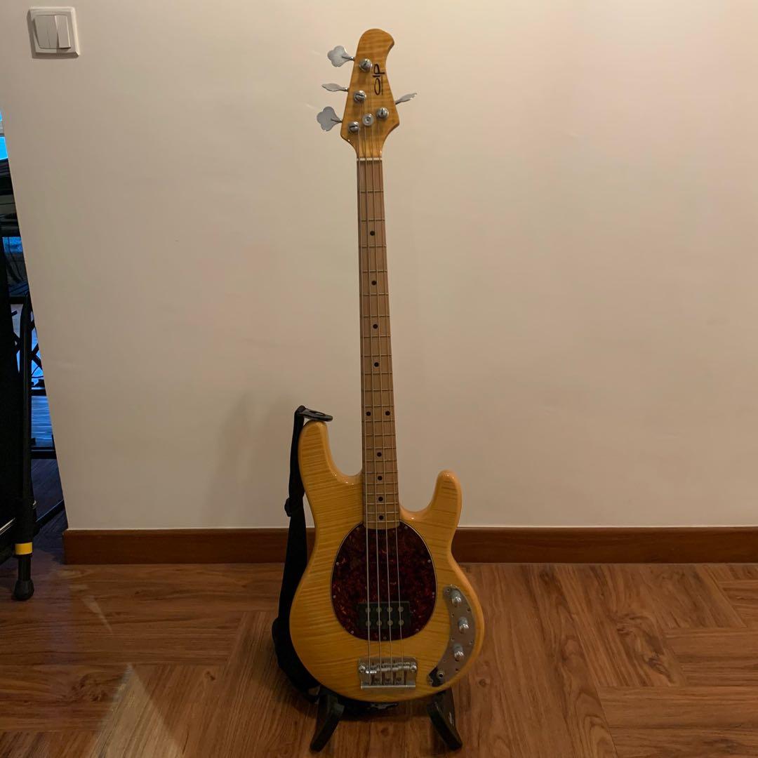 OLP Bass (Official Stingray Replica) Guitar, Hobbies & Toys, Music ...