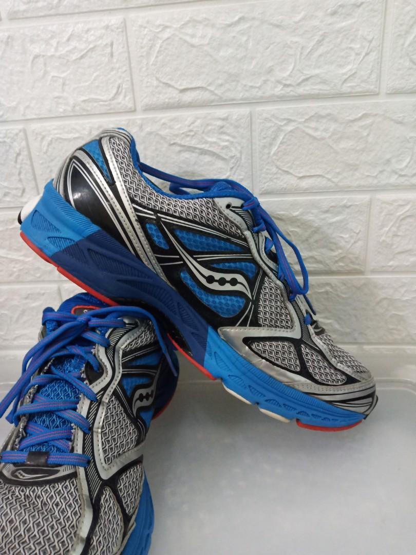 Saucony Guide 7, Men's Fashion, Activewear on Carousell