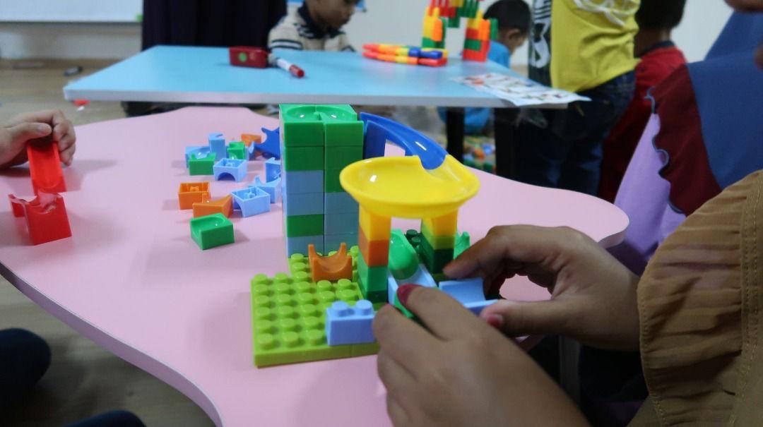 TRACK MAZE TOY BRICKS, Hobbies & Toys, Toys & Games on Carousell