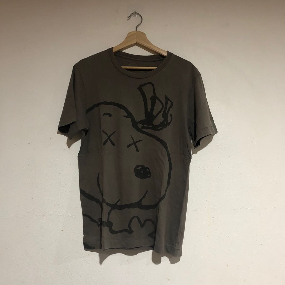 Uniqlo x KAWS Snoopy, Men's Fashion, Tops & Sets, Tshirts & Polo Shirts ...