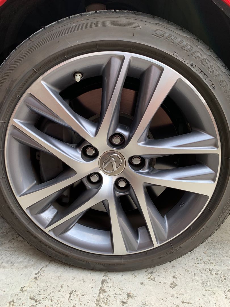LEXUS IS300 stock 17 inch rims with tyres 225/45/R17, Car Accessories ...