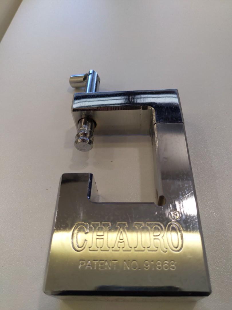 New Chairo 118 Gate Lock for HDB Flat (new bendable version), Furniture ...