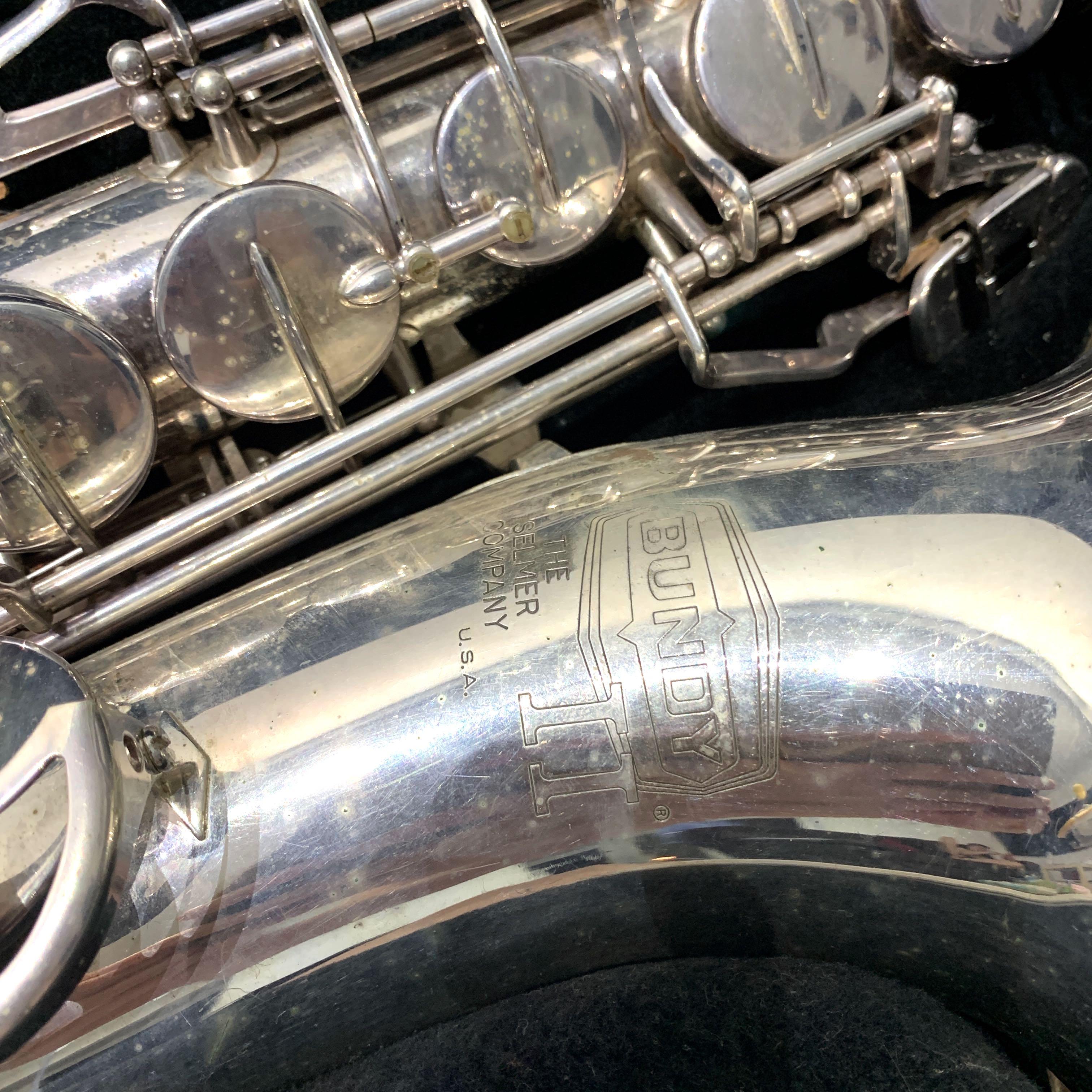 Selmer Bundy Logo Selmer Bundy 1 Tenor Saxophone Individual