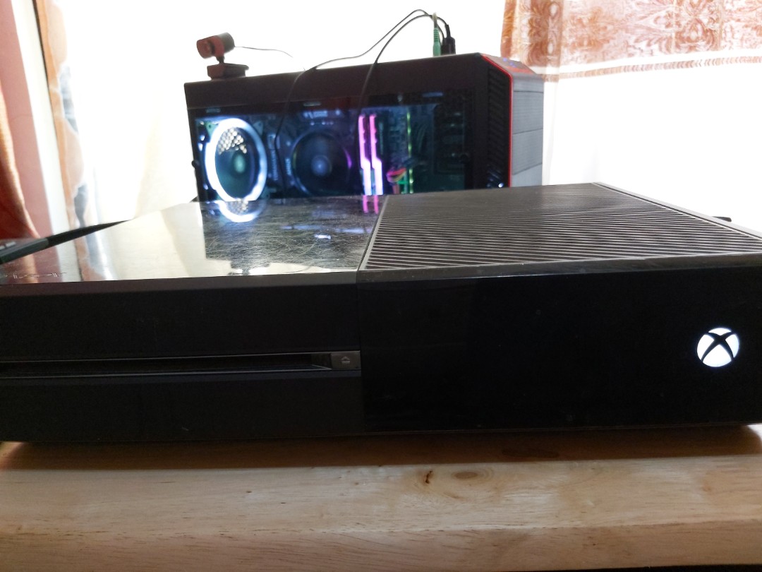 Used Xbox One 500GB, Video Gaming, Video Game Consoles, Xbox on Carousell