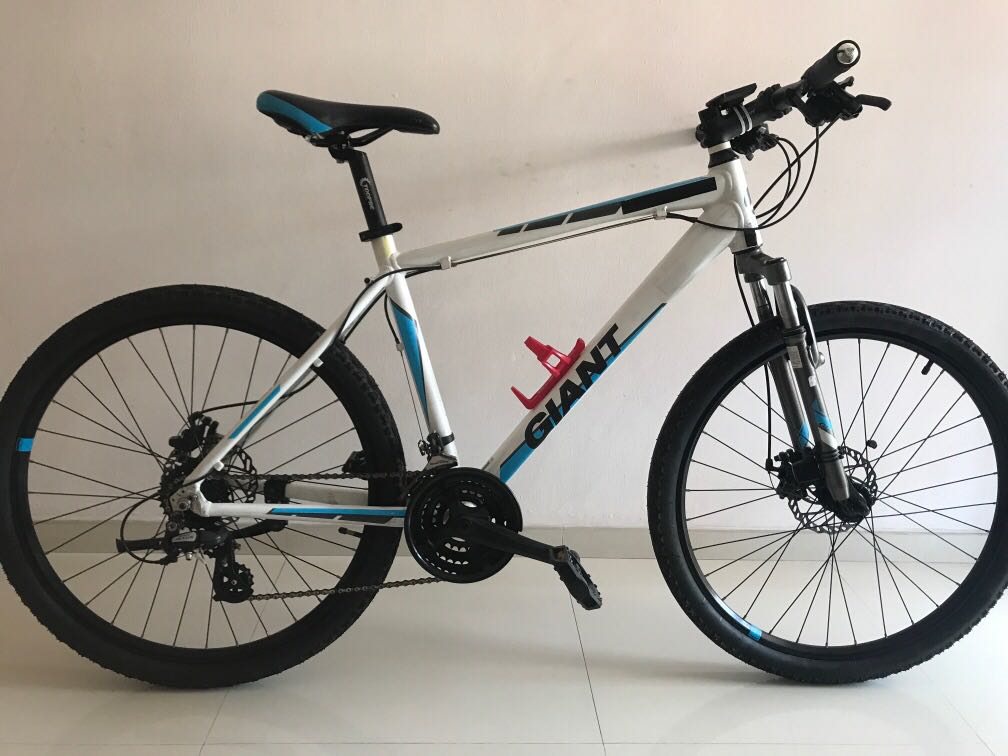 Giant ATX, Sports Equipment, Bicycles & Parts, Bicycles on Carousell