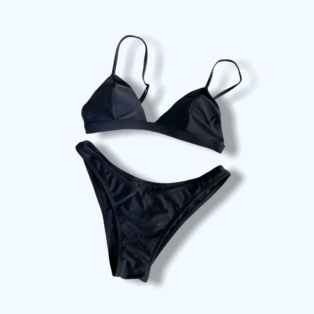 Midnight bikini set, Women's Fashion, Swimwear, Bikinis & Swimsuits on ...