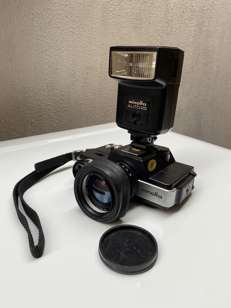 Minolta 110 Zoom SLR with Manual and Flash, Hobbies & Toys, Memorabilia ...