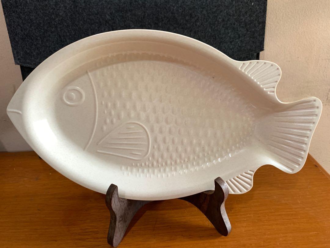 Piring Ikan ONYX, Kitchen & Appliances di Carousell