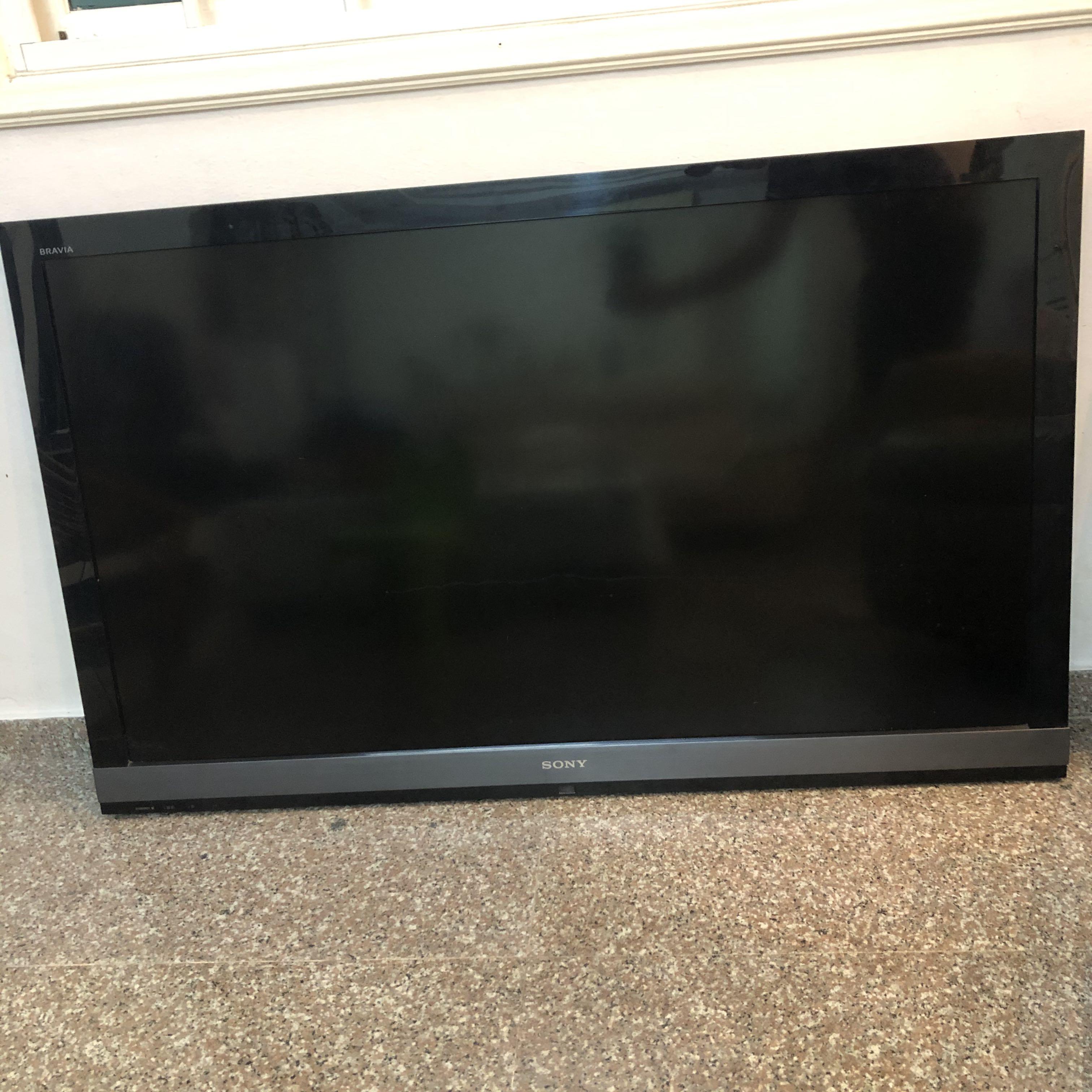 SONY 52 inch LCD TV, TV & Home Appliances, TV & Entertainment, TV on ...