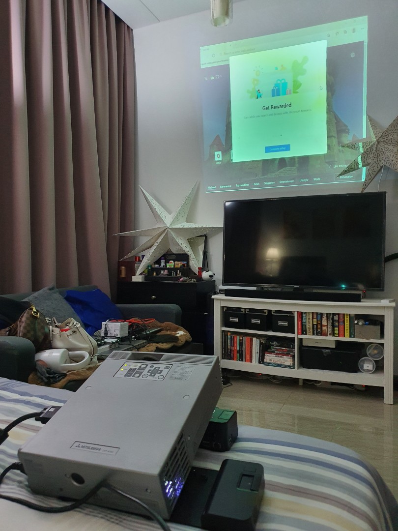 Vintage Mitsubishi Projector LVP-70U 1100 Lumens, Electronics, Others ...