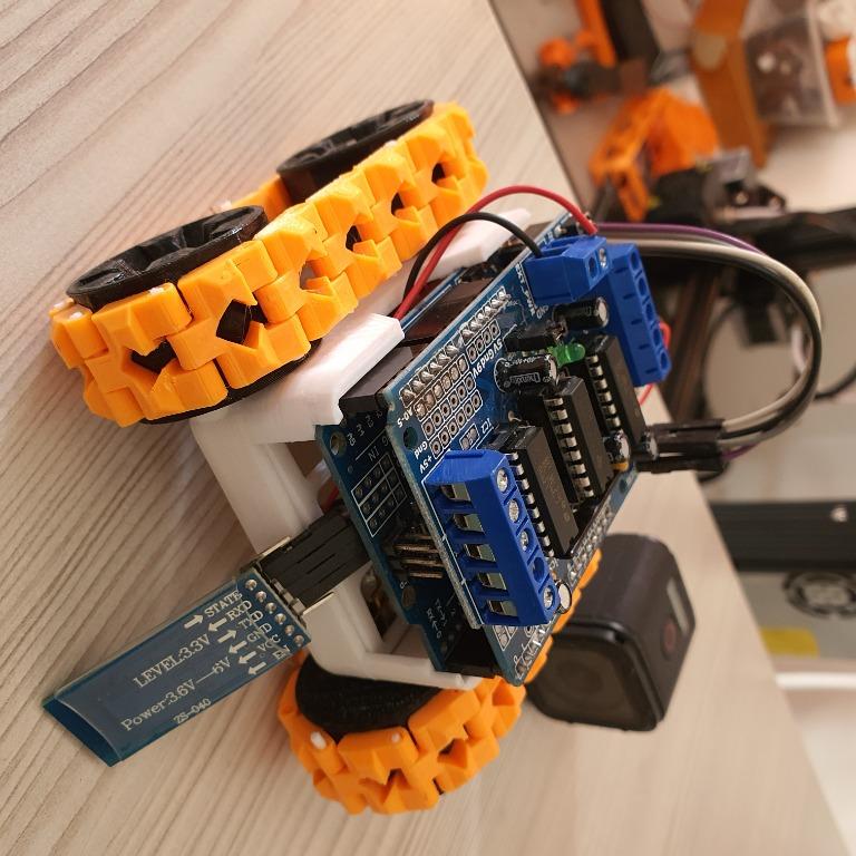 Arduino robot car 3D printed, Mobile Phones & Gadgets, Mobile & Gadget ...