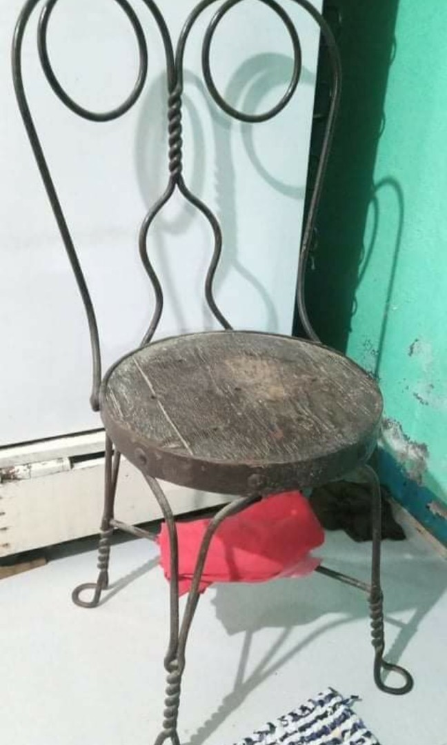 batibot chair- vintage, Hobbies & Toys, Memorabilia & Collectibles ...