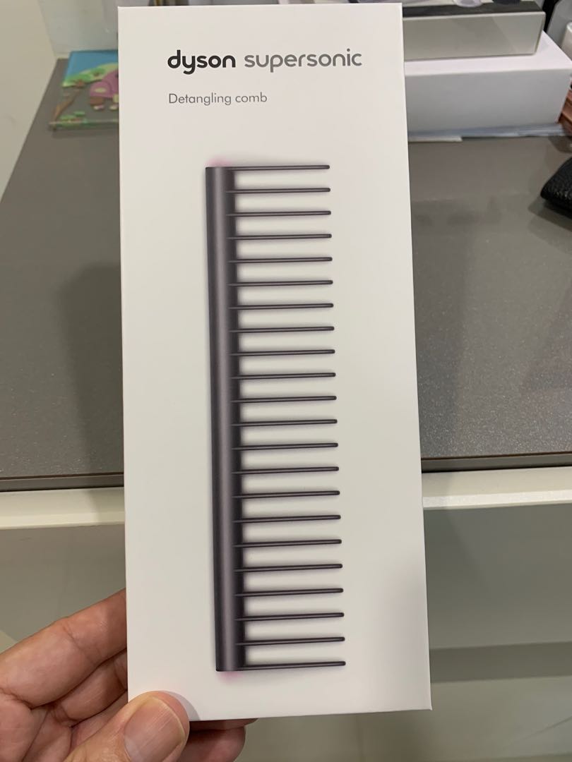 Dyson supersonic detangling comb, Beauty & Personal Care, Hair on Carousell