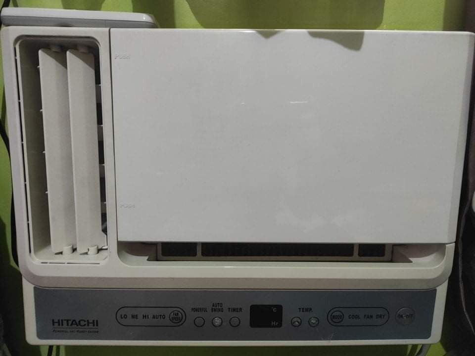 Hitachi non inverter window type 1.0 hp, TV & Home Appliances, Air ...