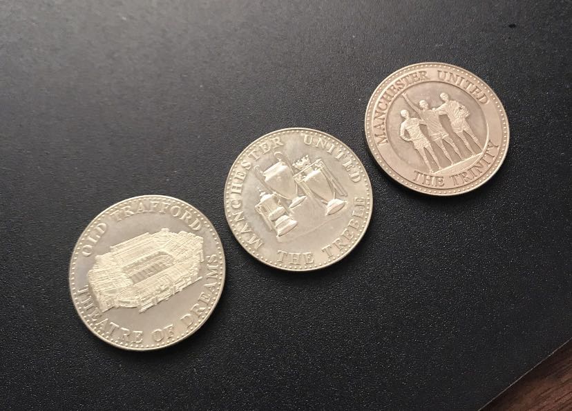 Manchester United Souvenir Coins (X3), Hobbies & Toys, Memorabilia ...