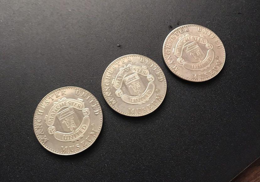 Manchester United Souvenir Coins (X3), Hobbies & Toys, Memorabilia ...