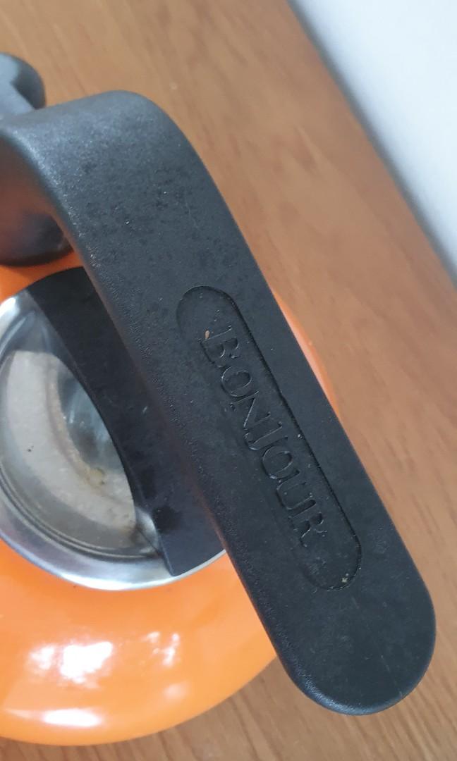 Retro Bonjour Kettle, Furniture & Home Living, Kitchenware & Tableware ...