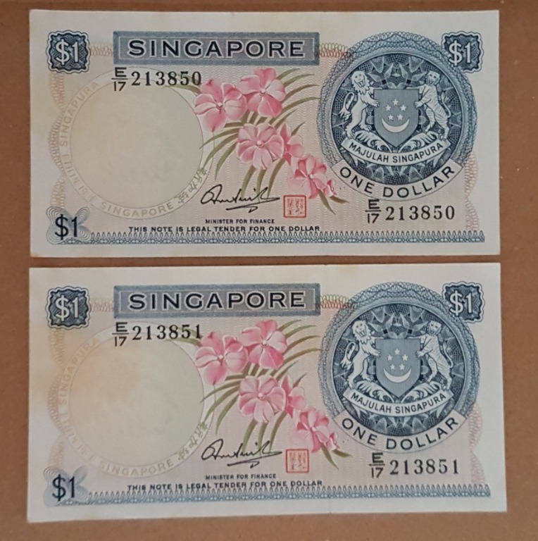 For 2 Pieces, Singapore 1st series of Currency, 2 running numbers ...