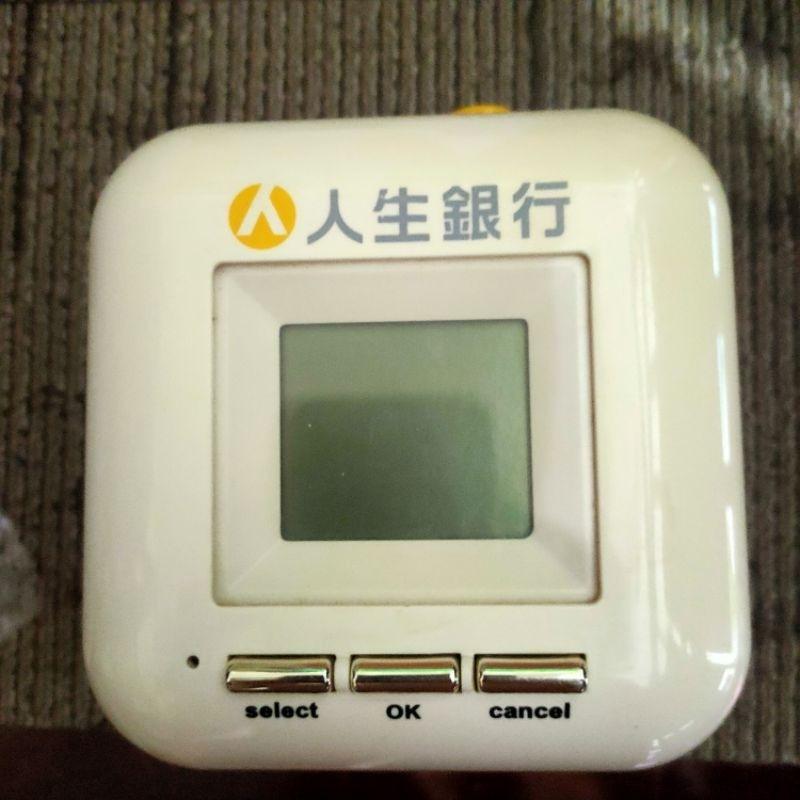 TAKARA TOMY Life Coin Bank Tamagotchi BUNDLE OF 2, Hobbies & Toys, Toys ...