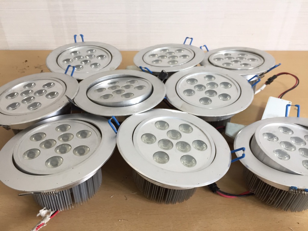 LED Pin lights , Furniture & Home Living, Lighting & Fans, Lighting on ...